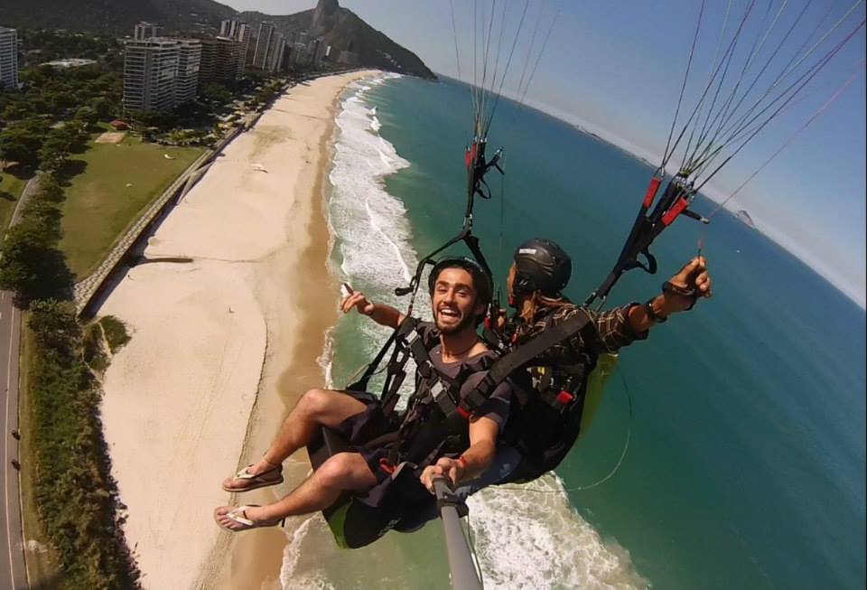 Voando no rio - Intern Brazil